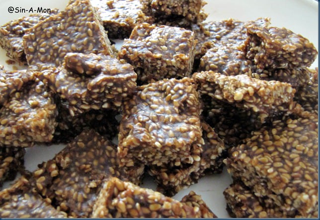 Til Gajak Recipe - Sesame and Jaggery Gajaks | sinamontales