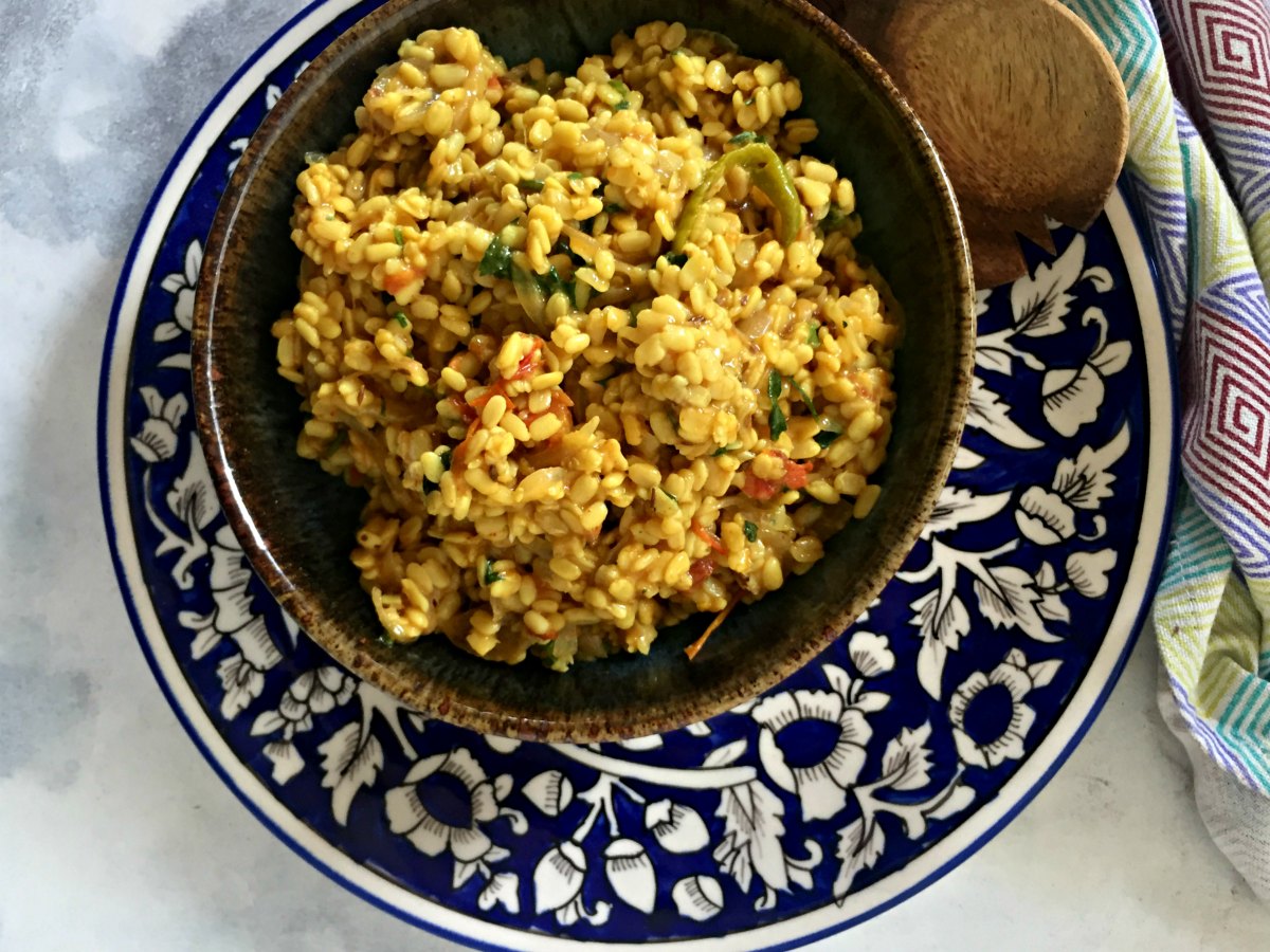 Quick cooking : Dry dal and childhood memories Recipe | sinamontales
