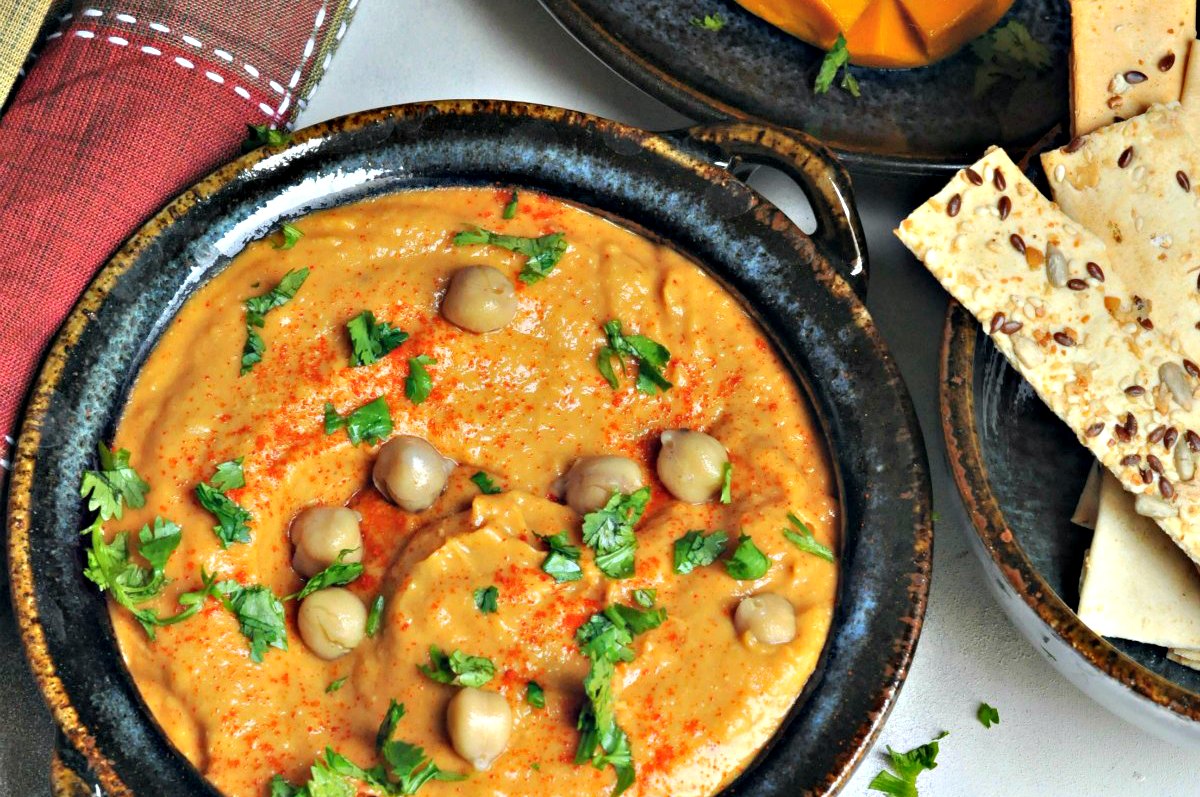 Mango Sriracha Hummus Recipe - Sinamon Tales