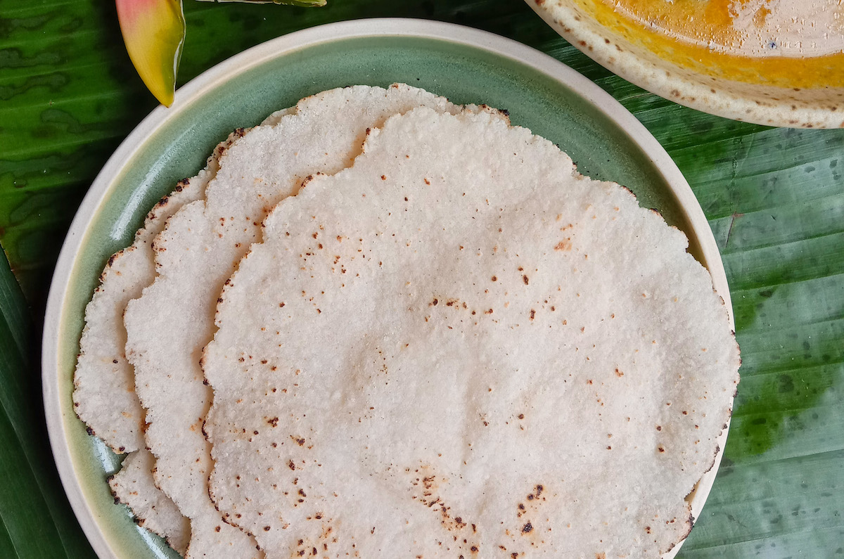 Otti the coorgi Akki roti - Gluten Free Rice Flatbread - Sinamon Tales